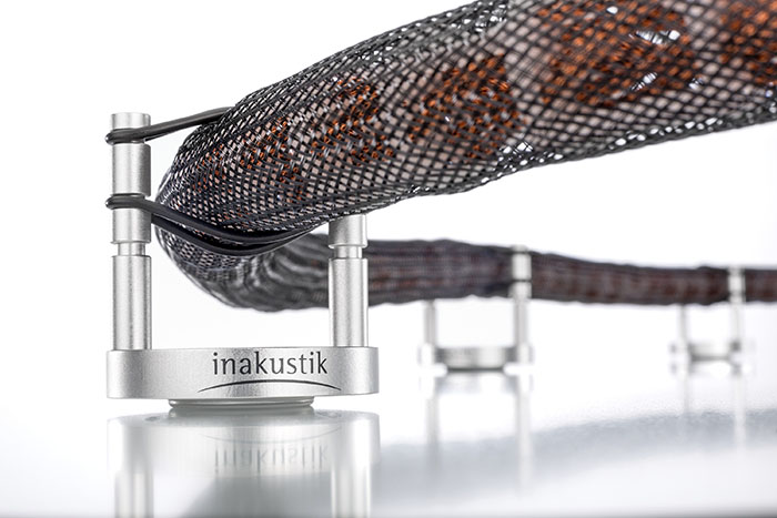 Inakustik Power Station AC-4500 AC conditioner by Clement Perry