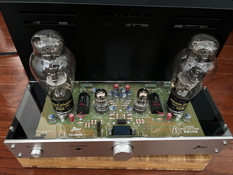 Building the Audio Note Kit EL-34 and Elekit 8900 integrated amplifiers ...